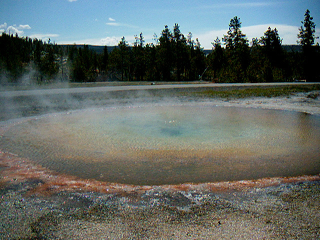 East Round Spring Details - Yellowstone Research Coordination Network